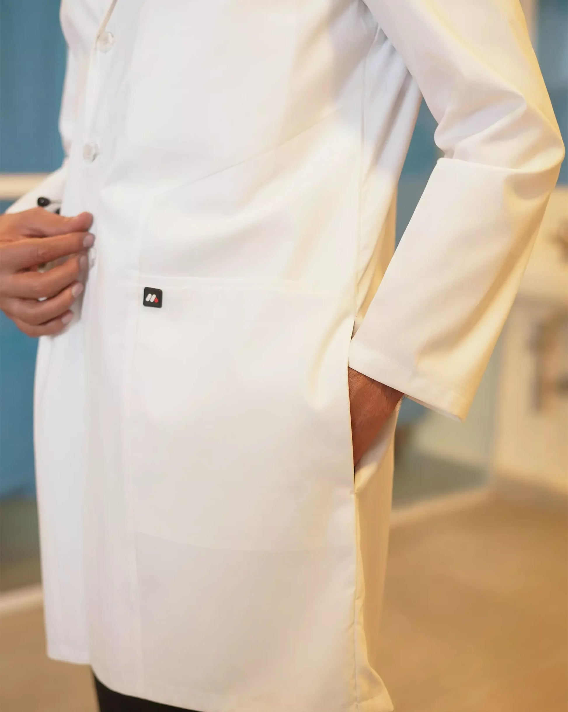 Berlin Unisex Lab Coat in Pakistan – Comfortable & Professional – Medfit